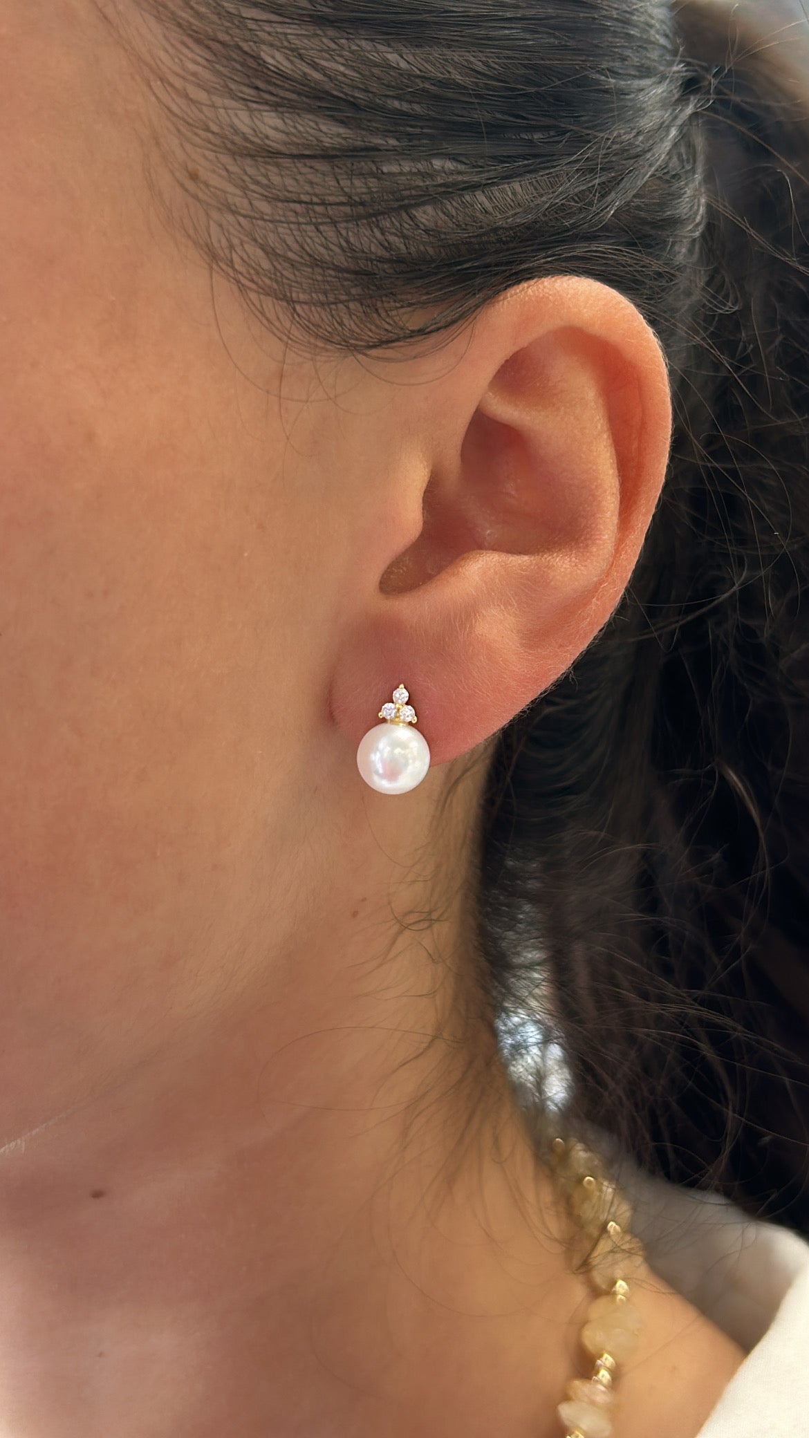 Victoria Pearl Studs – Topaz & Ruby